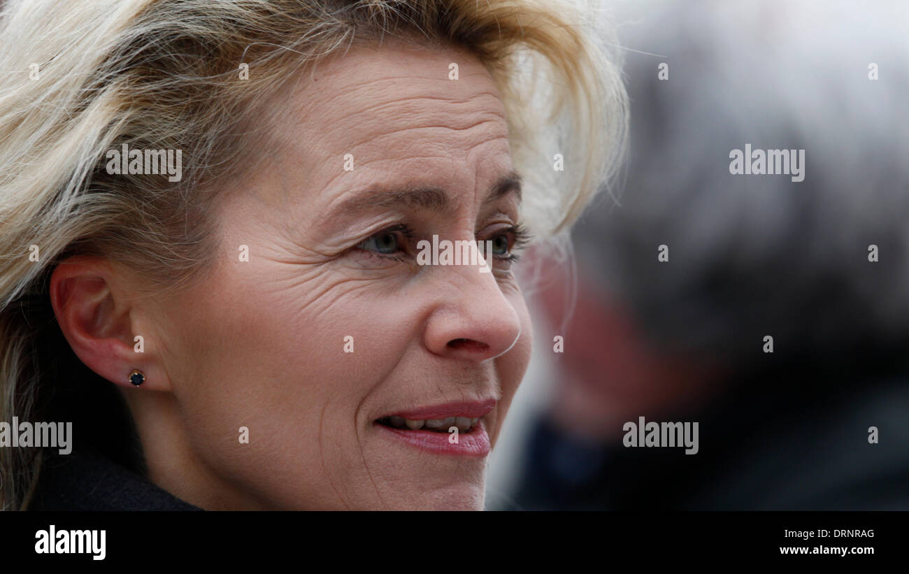 Ursula von der leyen berlin hi-res stock photography and images - Alamy