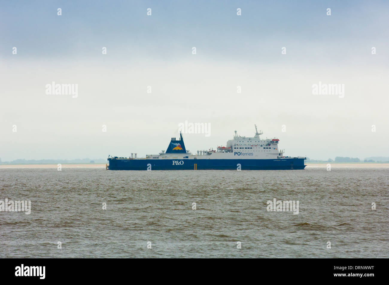 Humber ferry hi-res stock photography and images - Alamy