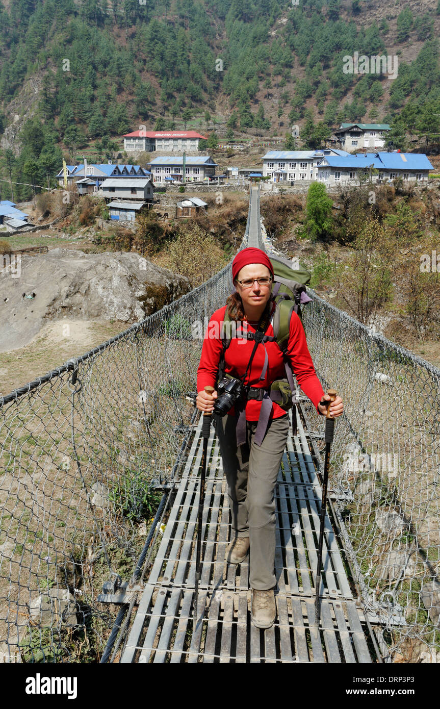 Everest trek and suspension bridge hi-res stock photography and images ...