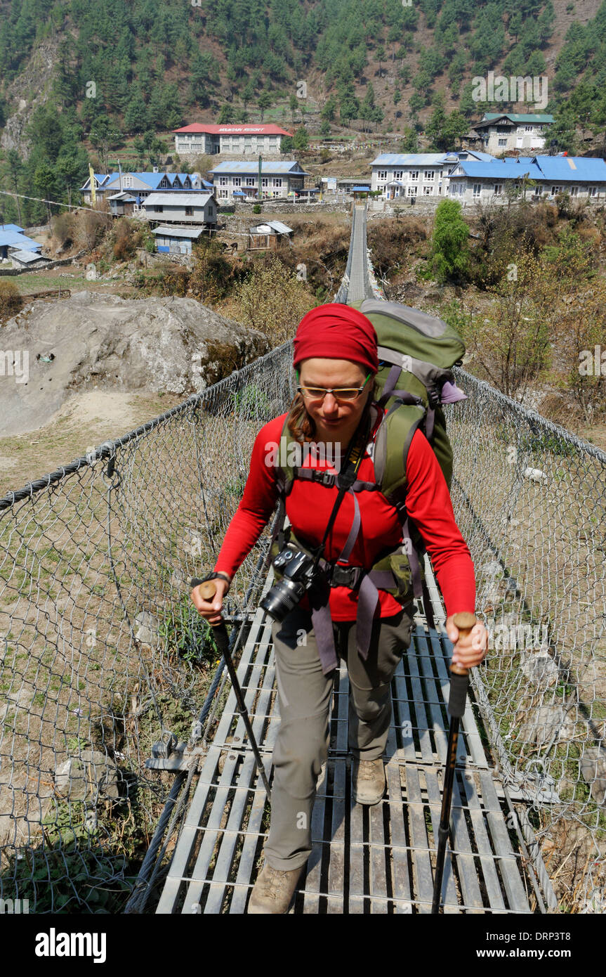 Everest trek and suspension bridge hi-res stock photography and images ...