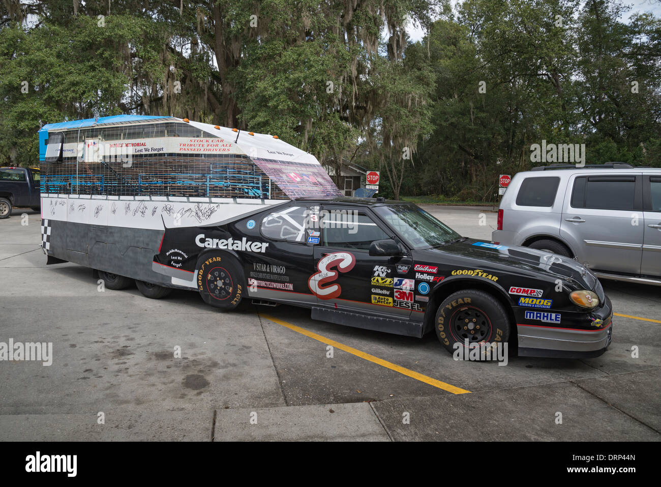 Tribute memorial to all passed stock car drivers Stock Photo - Alamy