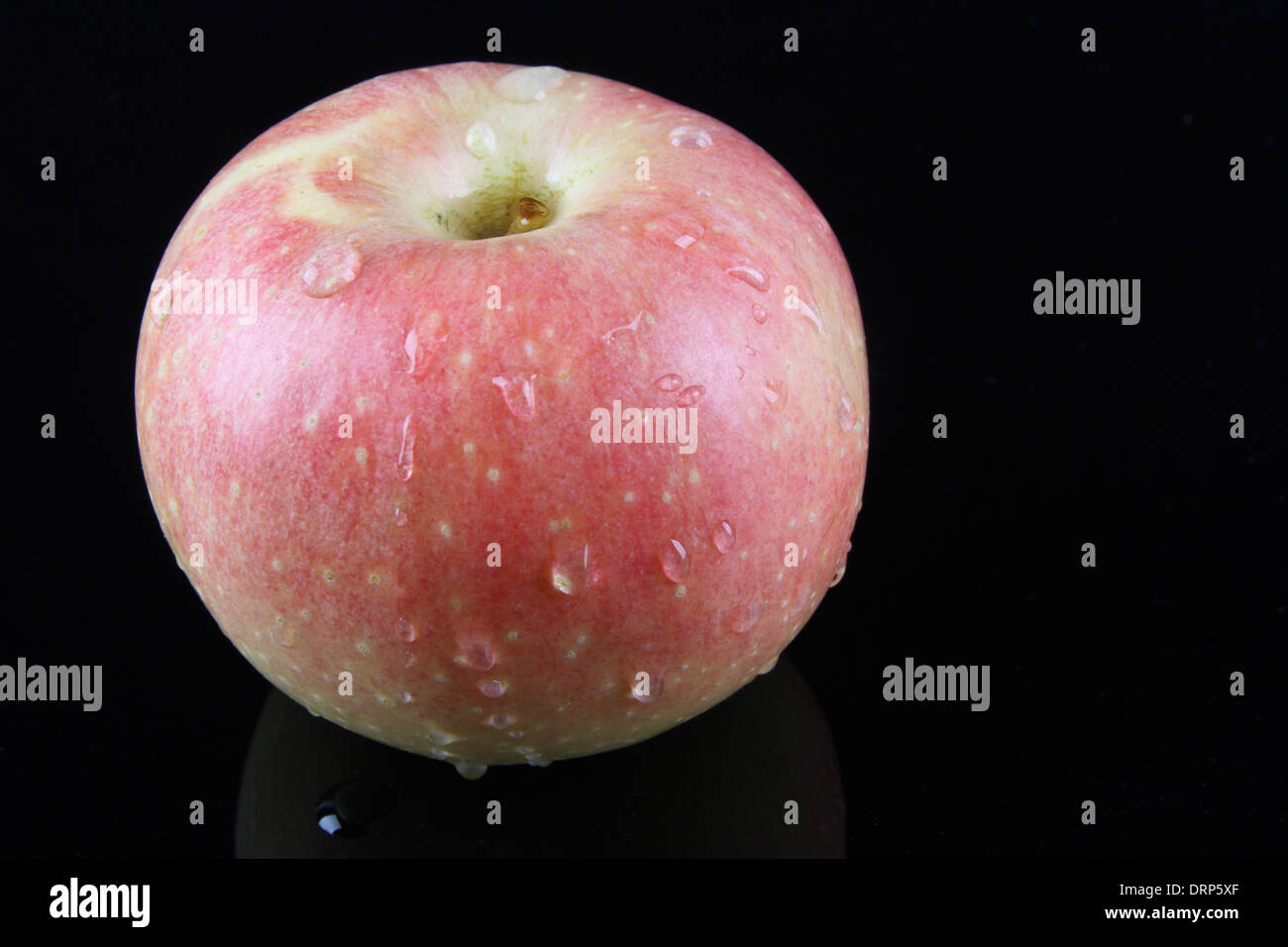 Apple pure hi-res stock photography and images - Alamy