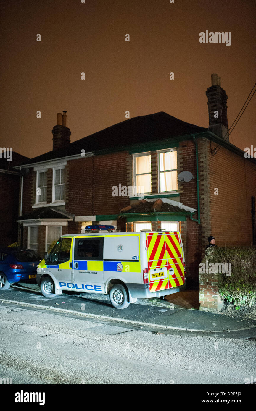 Police house search uk hi-res stock photography and images - Alamy