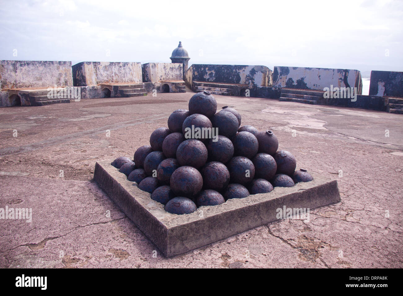 Stacked cannon balls High Resolution Stock Photography and Images - Alamy