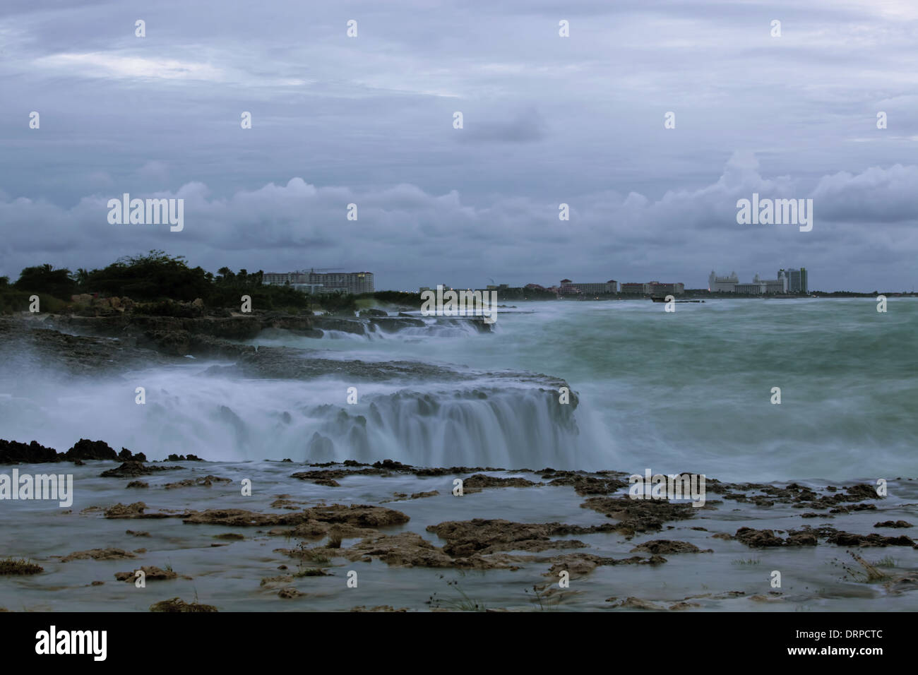 Cloud weathers hi-res stock photography and images - Alamy