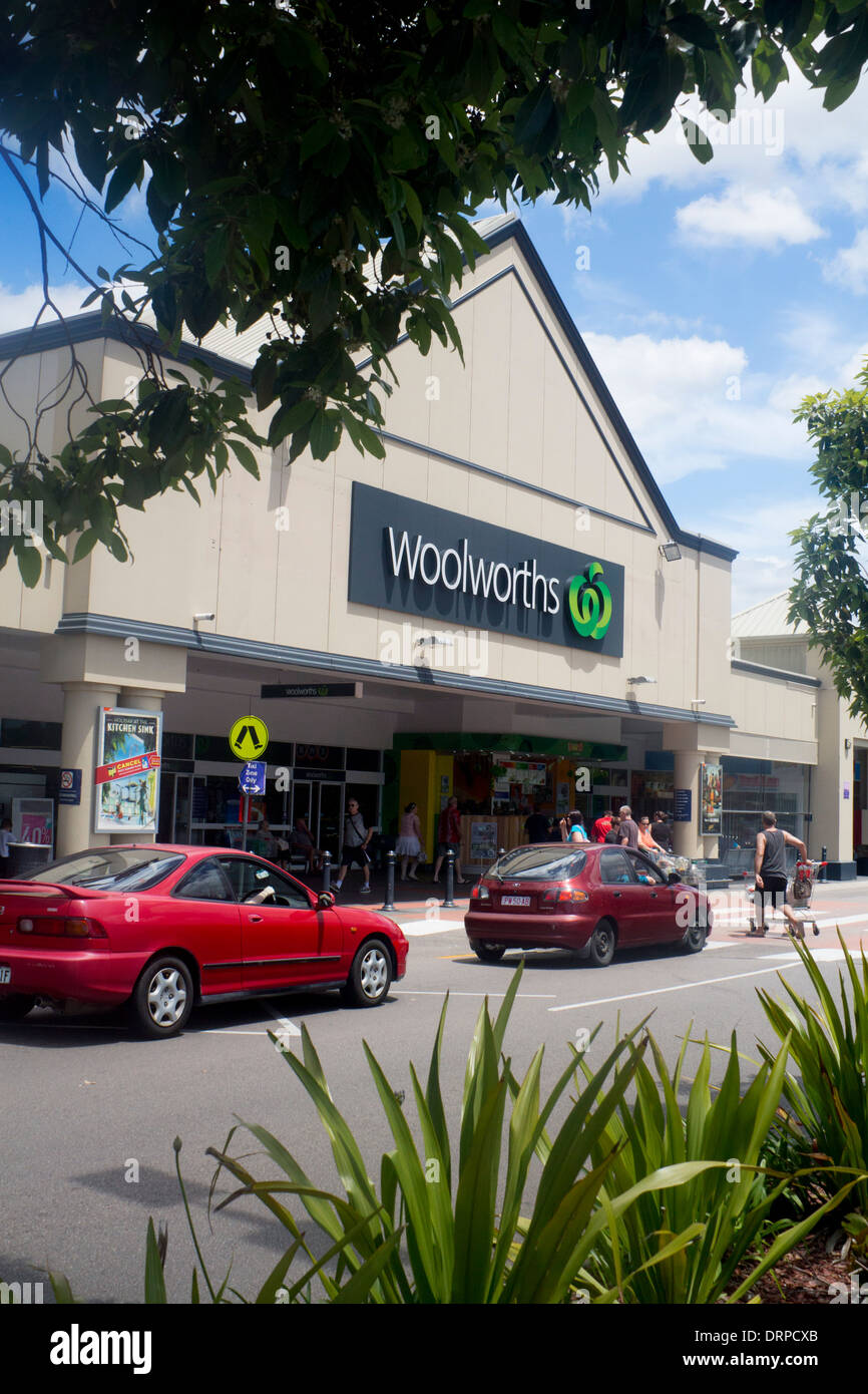 Woolworths supermarket australia hi-res stock photography and images ...