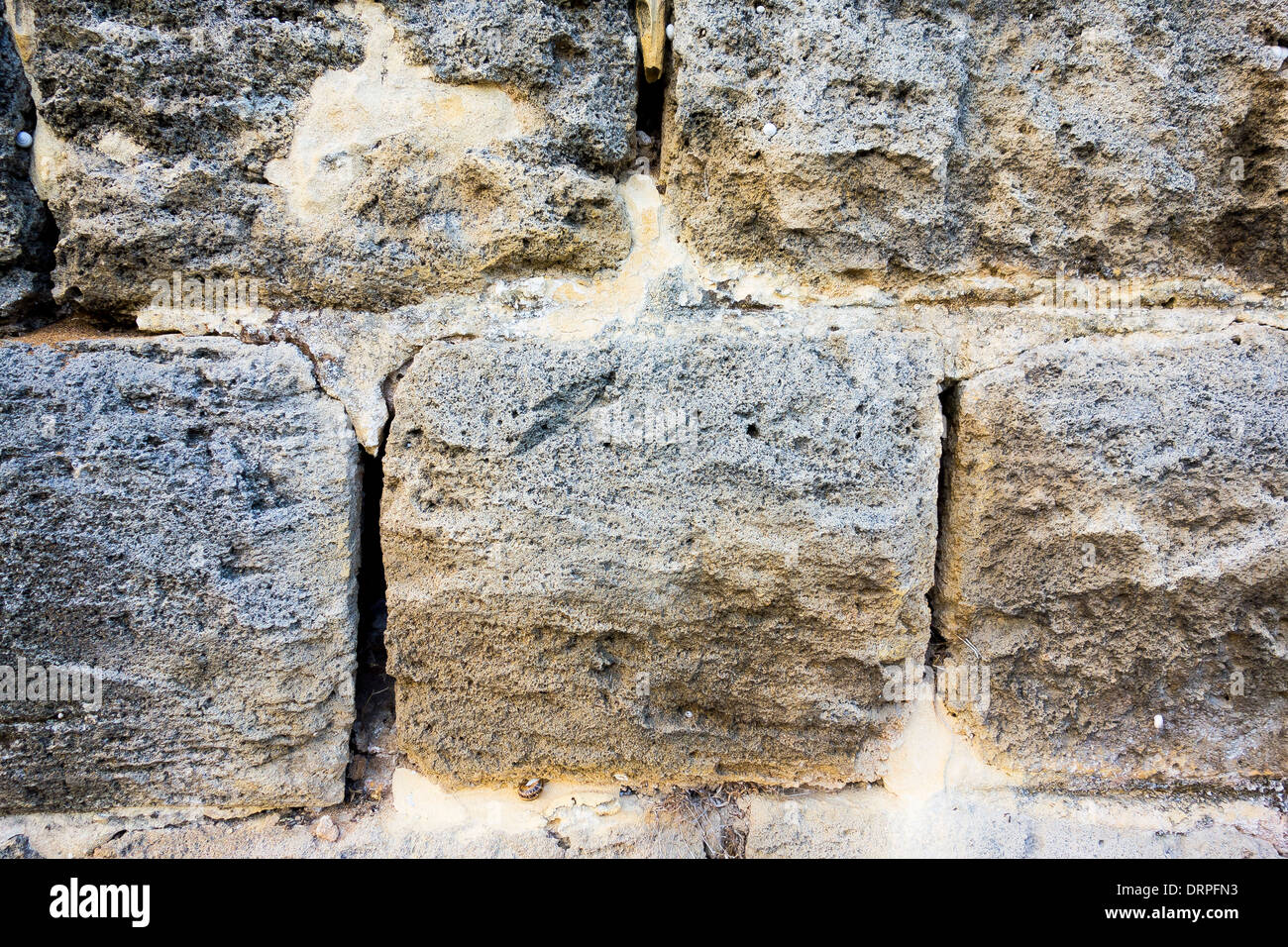 Stone retaining wall walls hi-res stock photography and images - Alamy