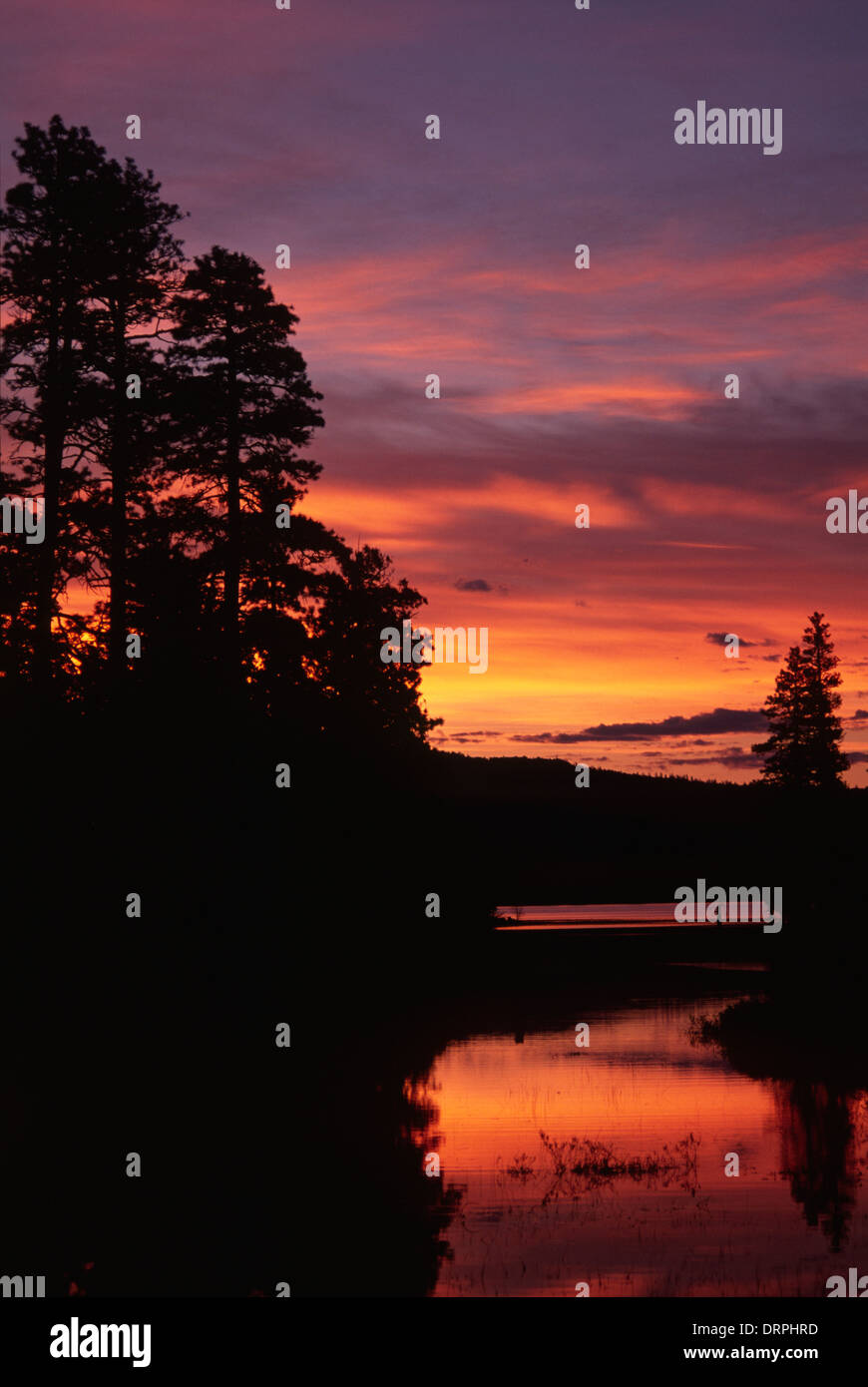 Gerber Reservoir sunrise, Gerber Reservoir Rec Area, Oregon Stock Photo ...