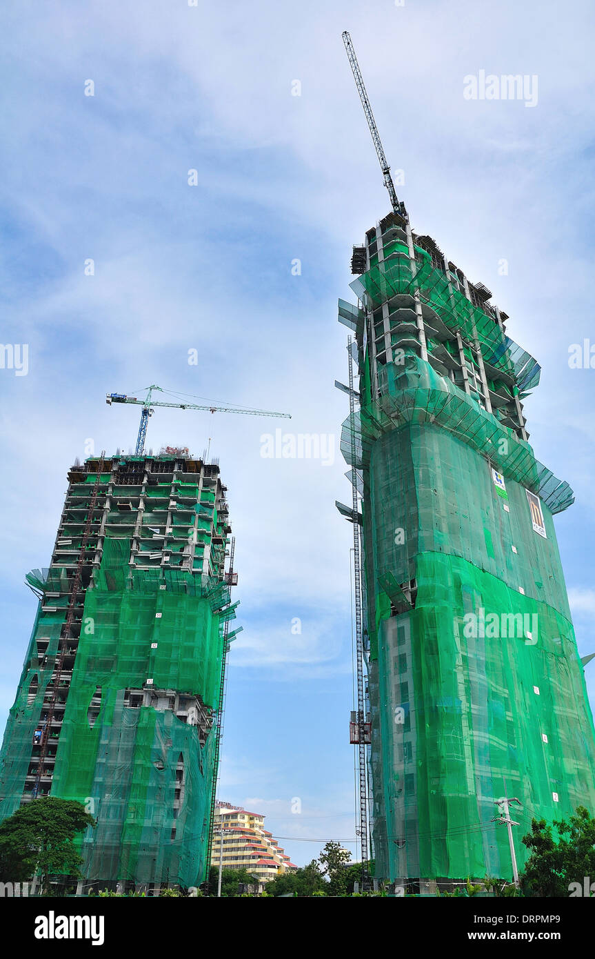 Building under construction in perspective Stock Photo - Alamy
