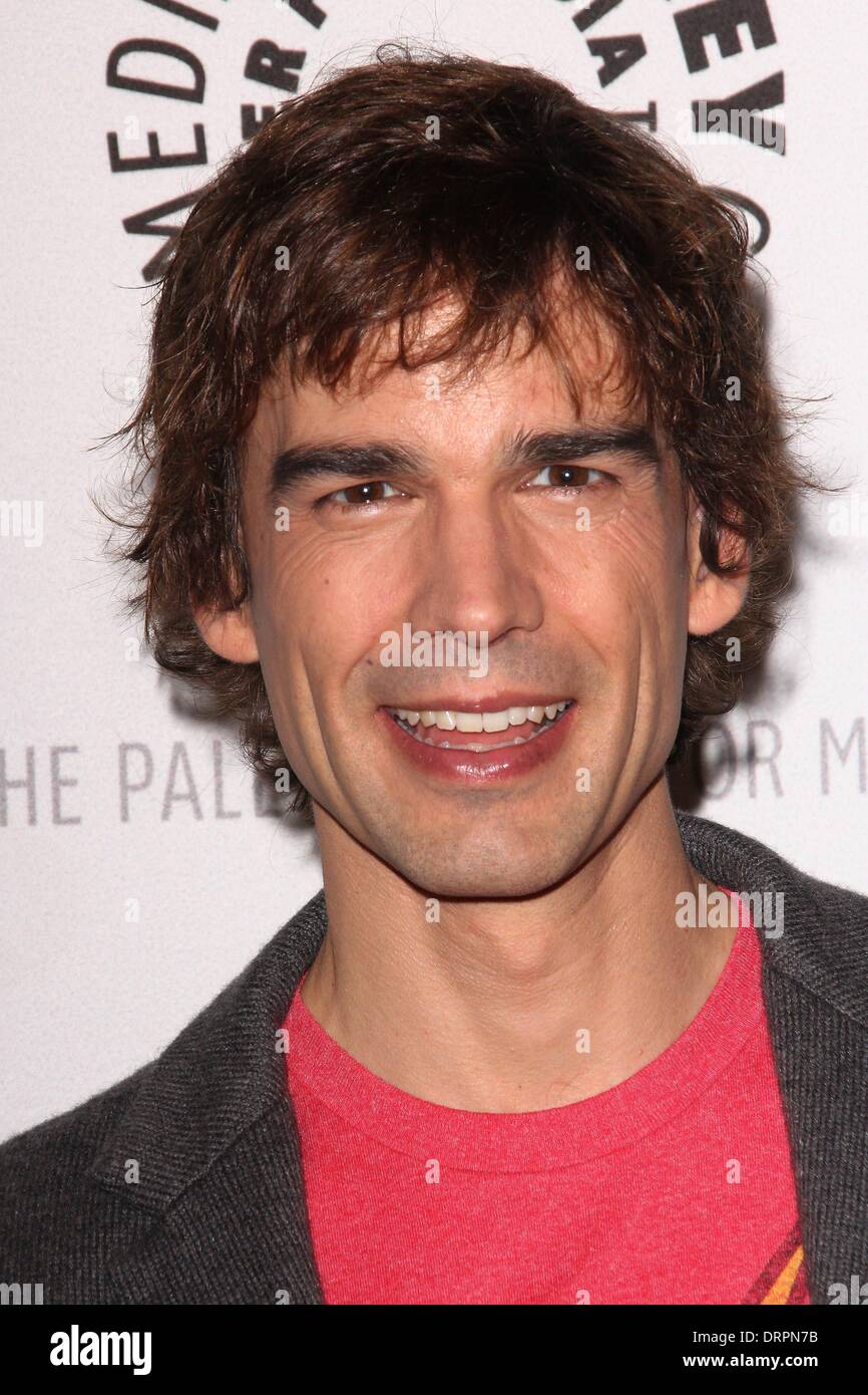 Christopher gorham hi-res stock photography and images - Alamy