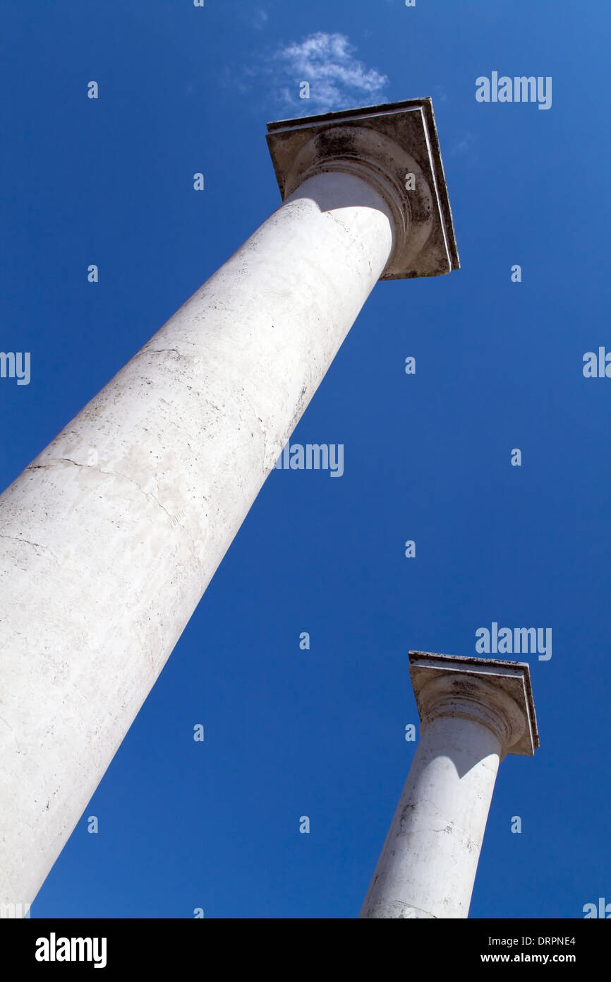 Columns hi-res stock photography and images - Alamy