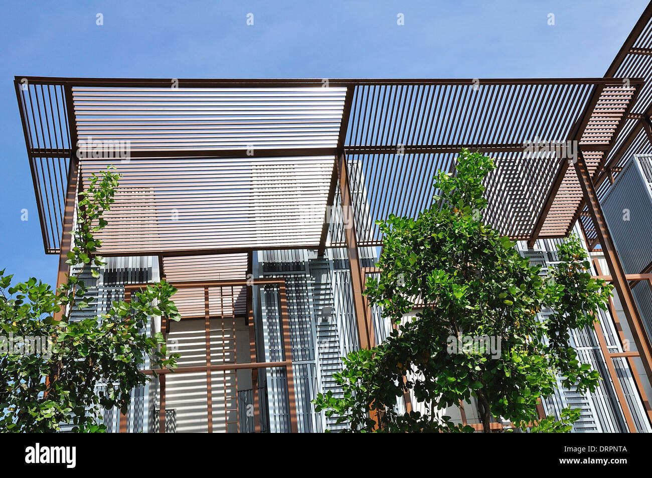 Steel framework architecture hi-res stock photography and images - Alamy