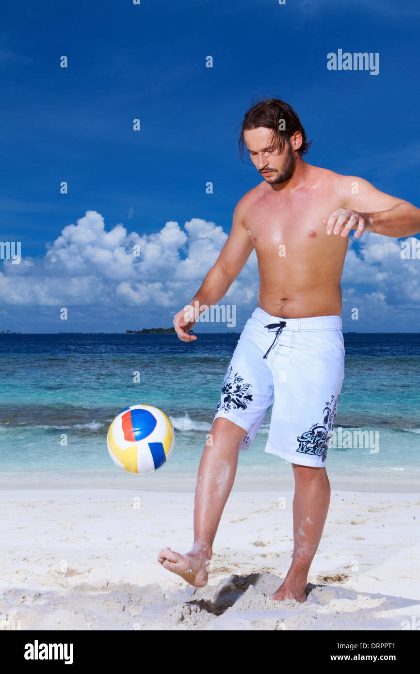 Maldives football hi-res stock photography and images - Alamy