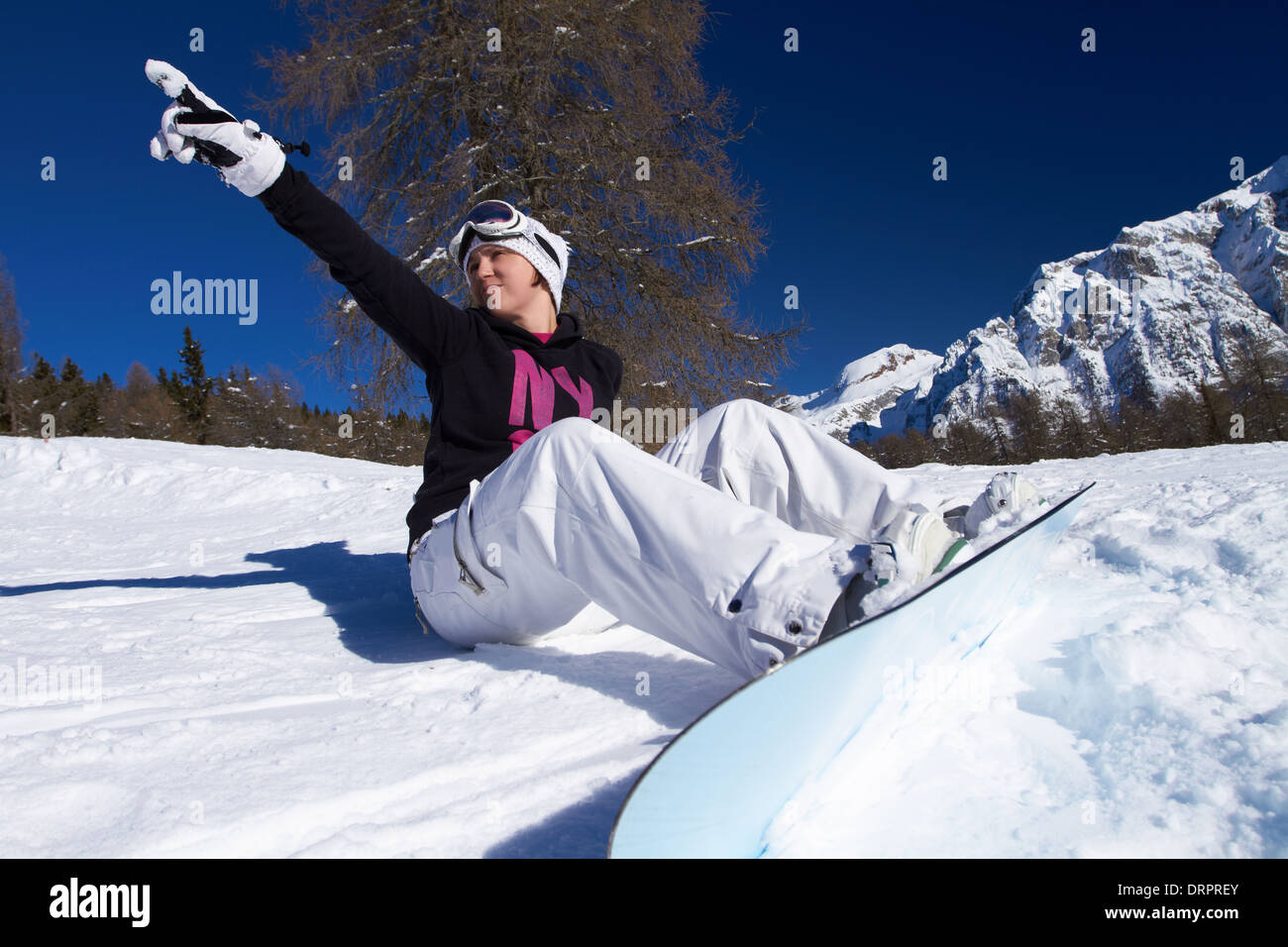 Snowboarderin hi-res stock photography and images - Alamy