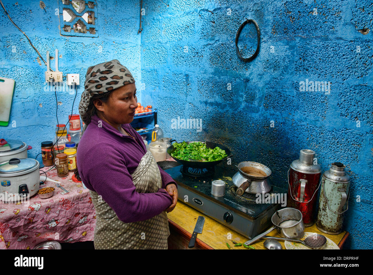 Third world kitchen hi-res stock photography and images - Alamy