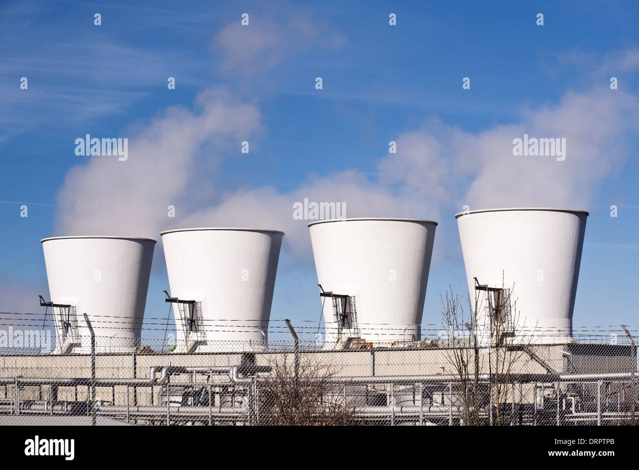 Fossile rohstoffe hi-res stock photography and images - Alamy