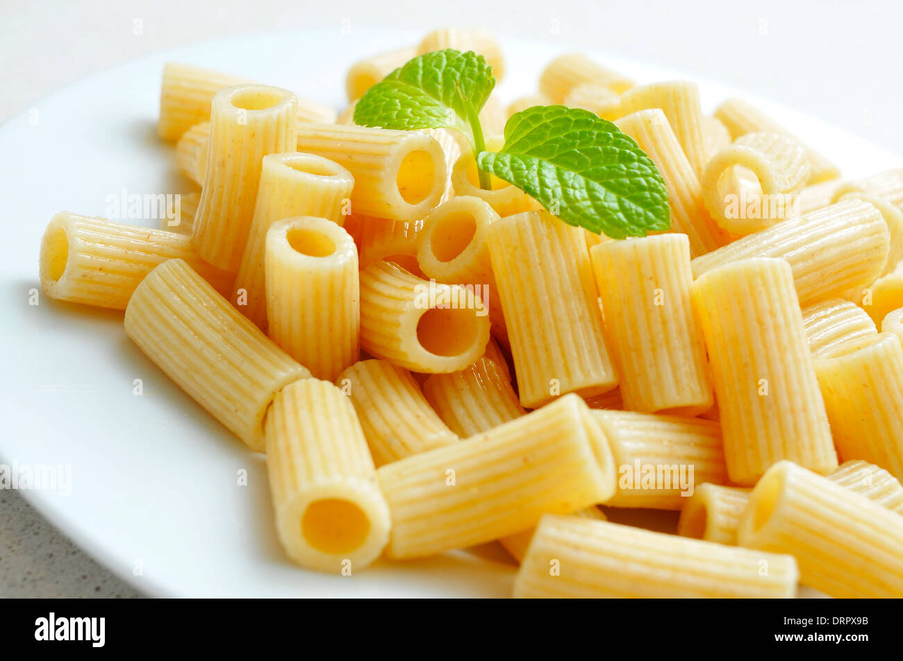Penne rigate hi-res stock photography and images - Alamy