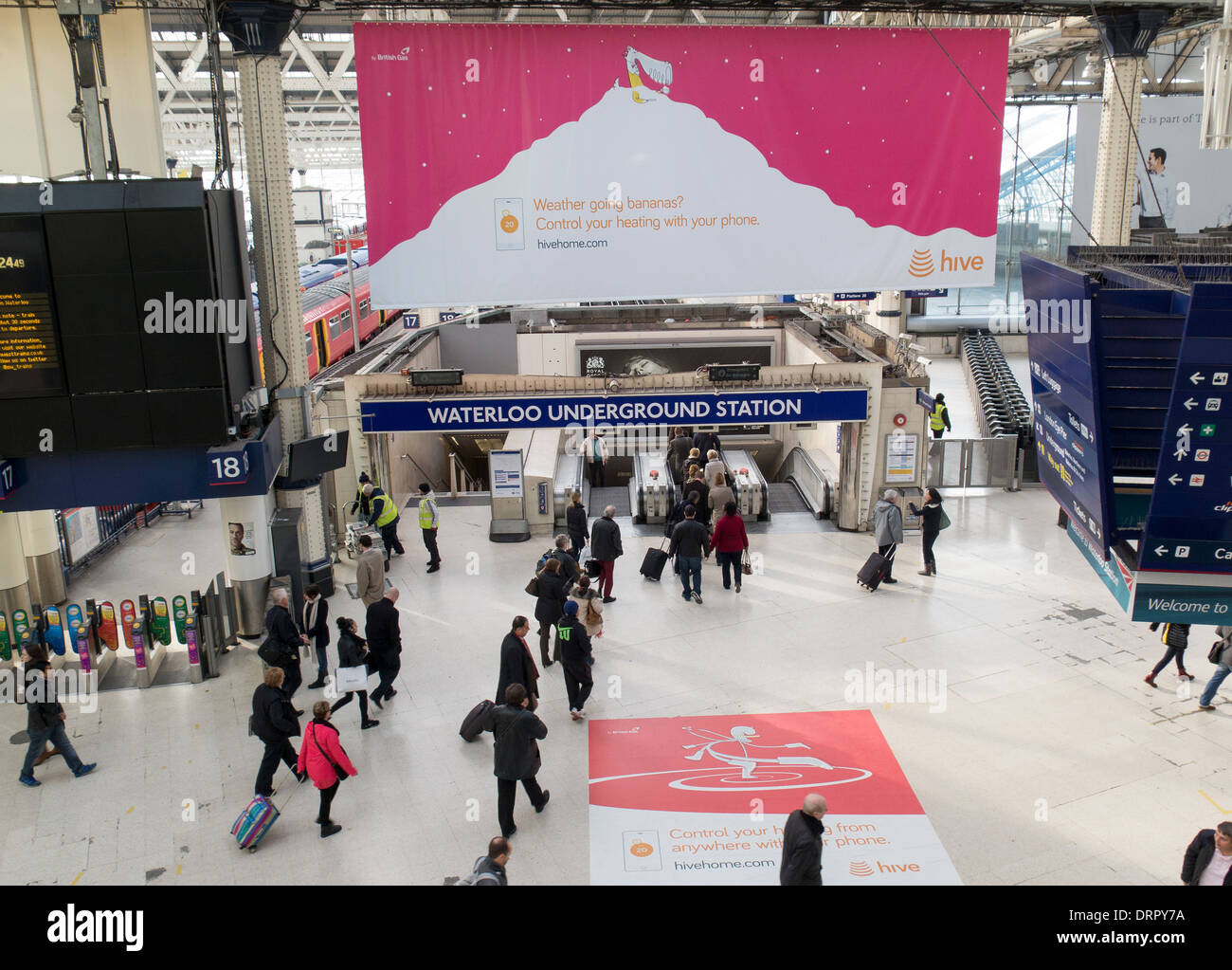 Waterloo Station Concourse High Resolution Stock Photography and Images ...