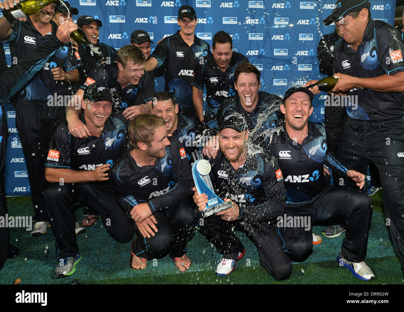 Sport cricket action photo hi-res stock photography and images - Alamy
