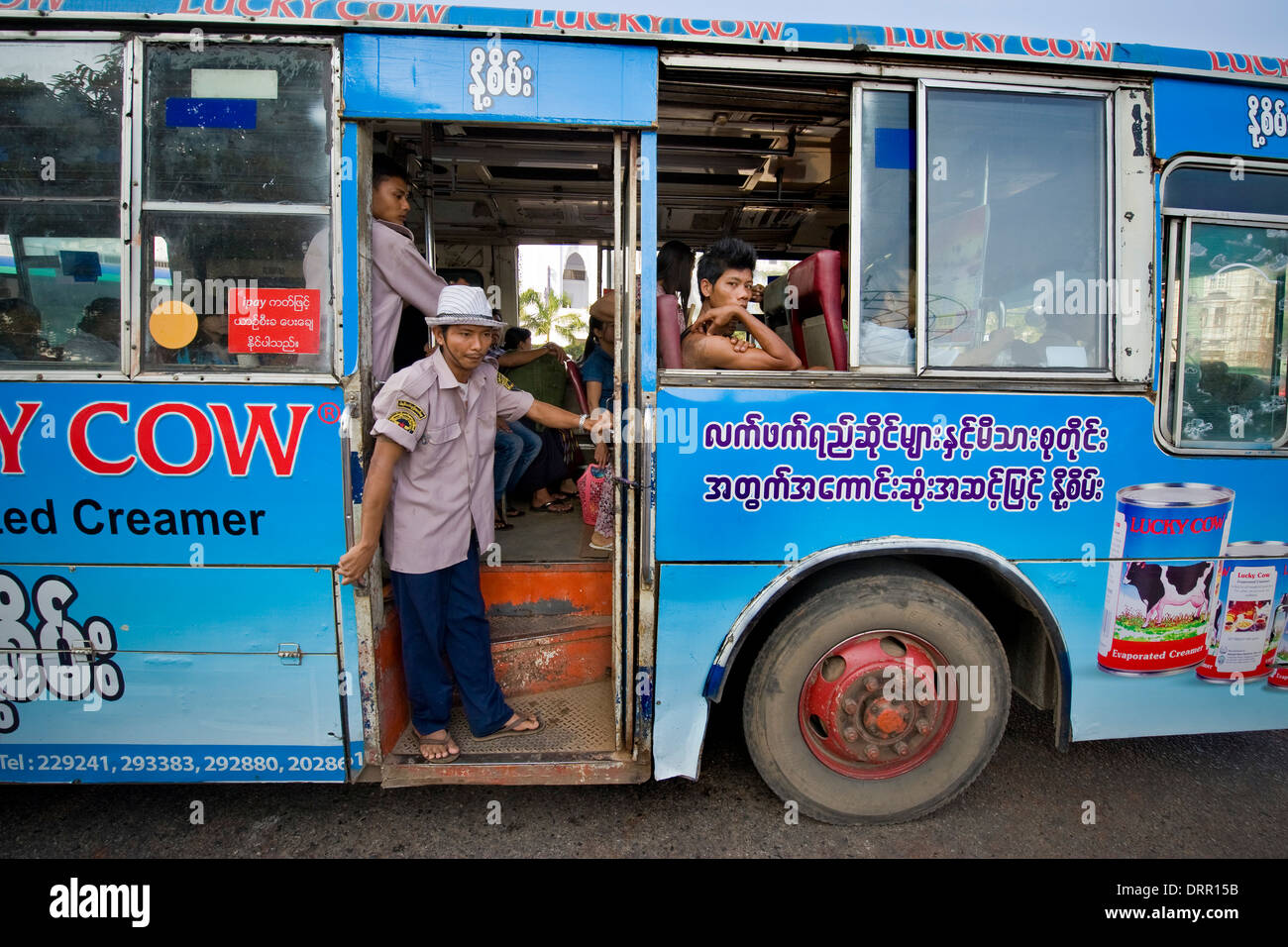 Myanmar, Yangon, bus station Stock Photo - Alamy