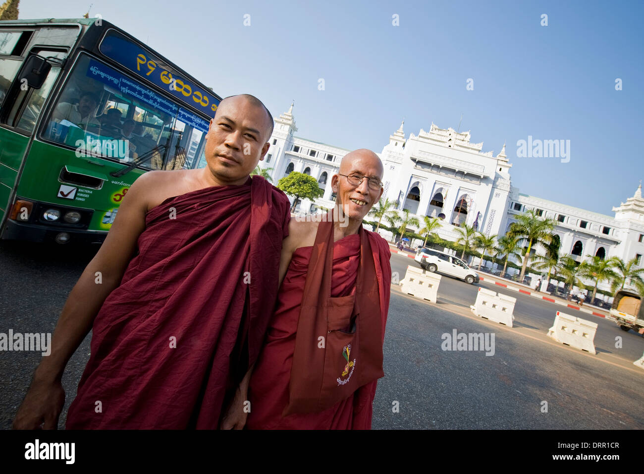 Myanmar, Yangon, monks Stock Photo - Alamy