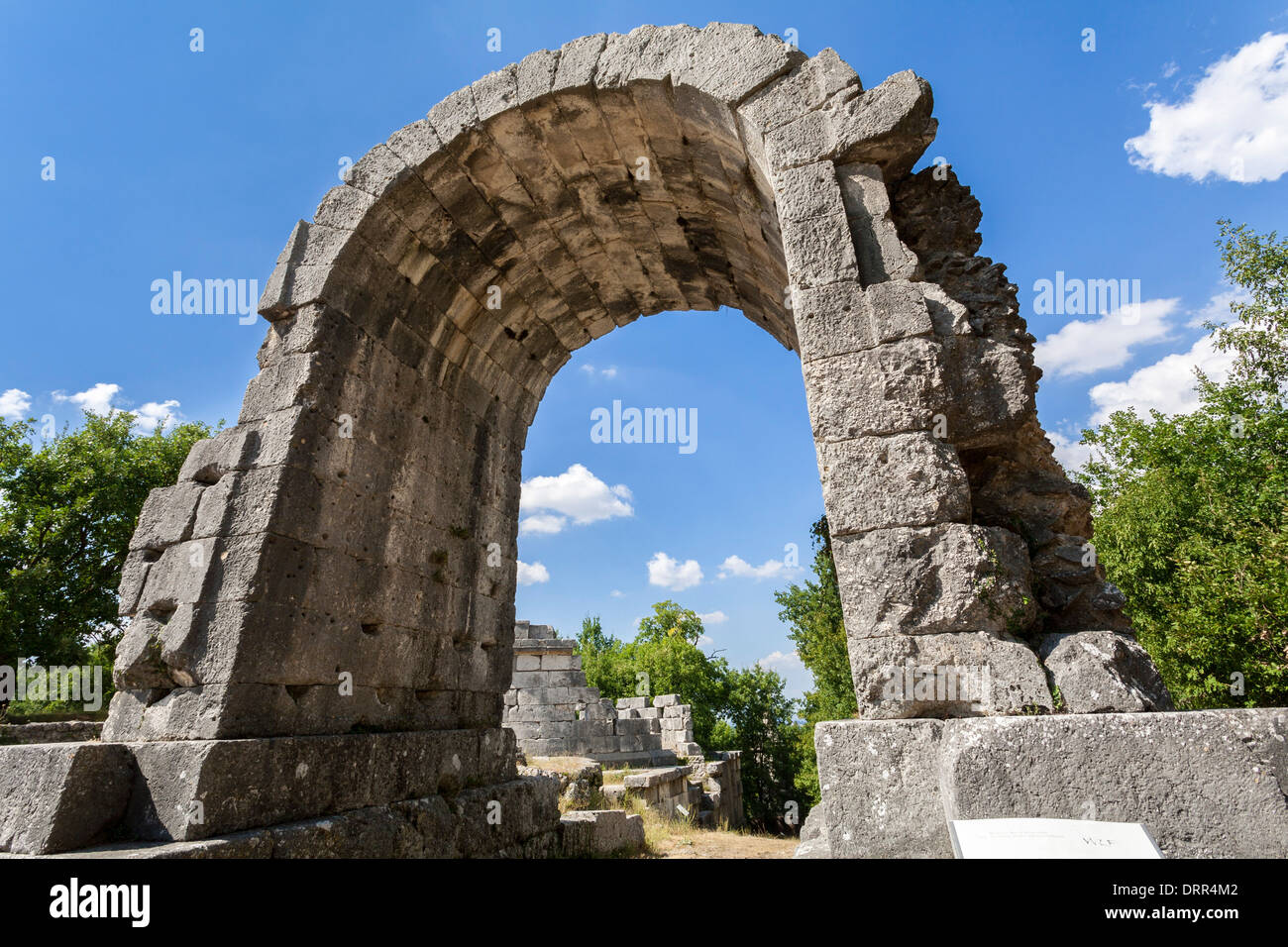 the San Damiano Arch Carsulae Roman remains Umbria Italy Stock Photo ...