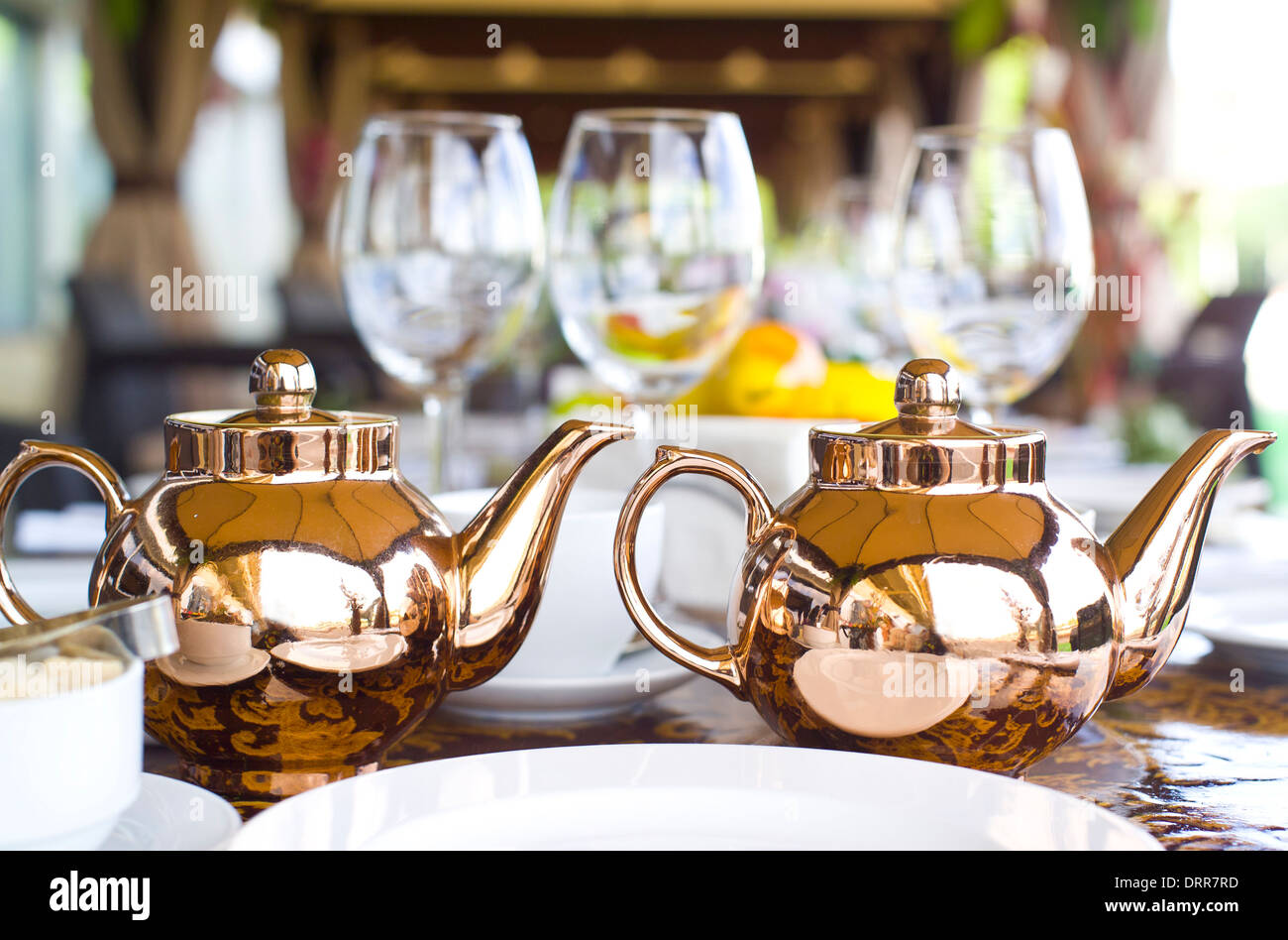 Still life with copper kettle hi-res stock photography and images - Alamy
