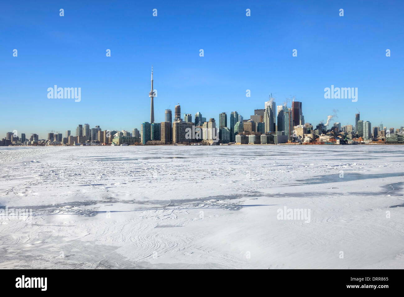 Toronto winter hi-res stock photography and images - Alamy