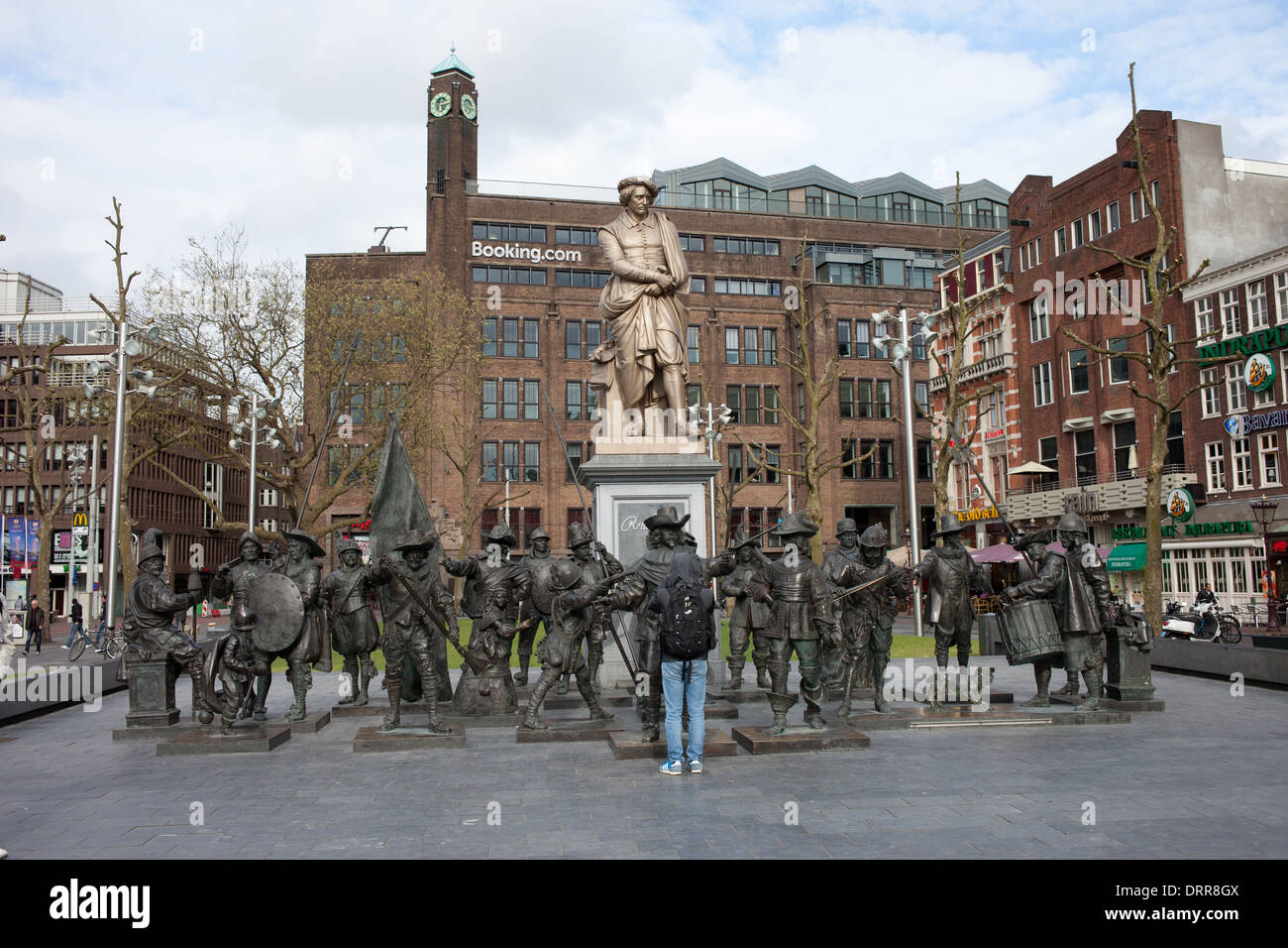 Rembrandt monument and sculptures of the Night Watch on Rembrandtplein ...