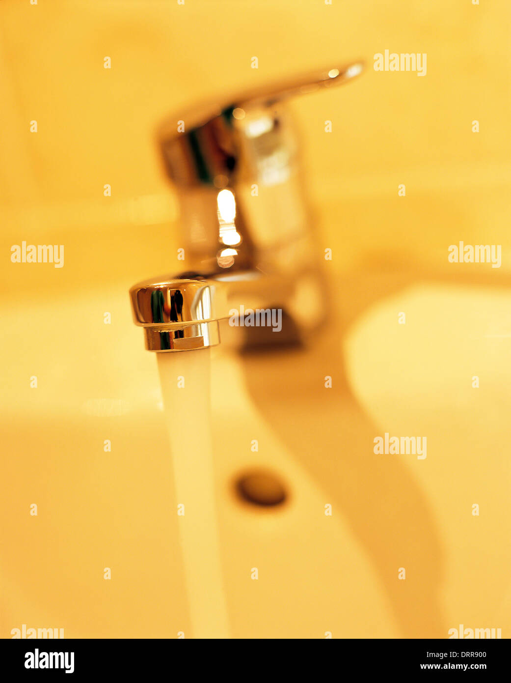 Gold tap hi-res stock photography and images - Alamy