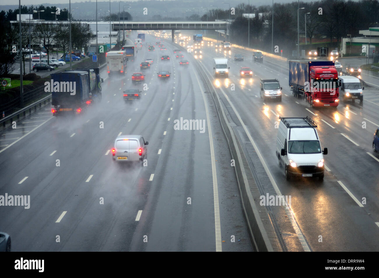 M1 Motorway, J26-27, Nottinghamshire, UK. Poor driving conditions this ...
