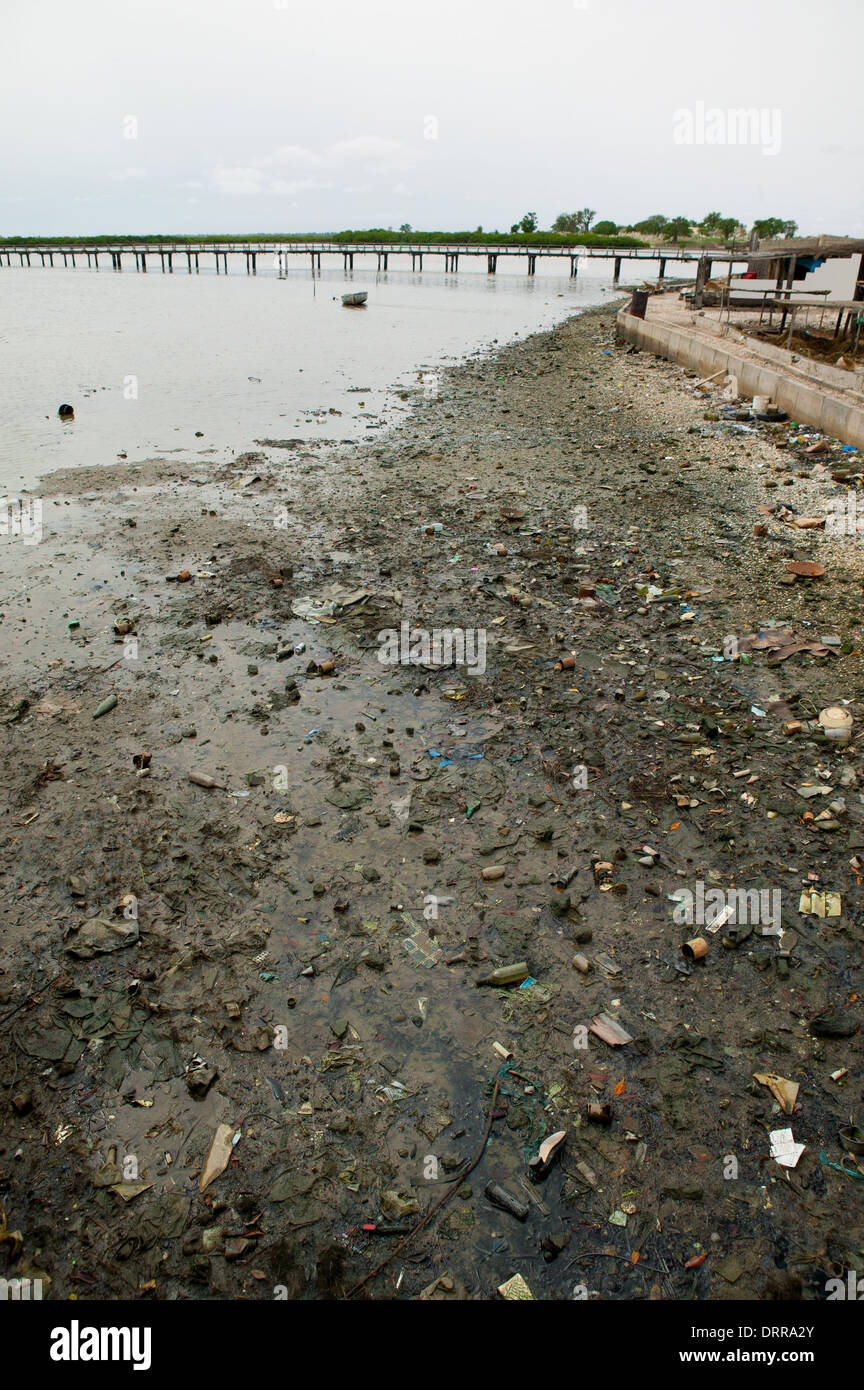 Africa Senegal river pollution soil in Joal Fadiouth Stock Photo - Alamy