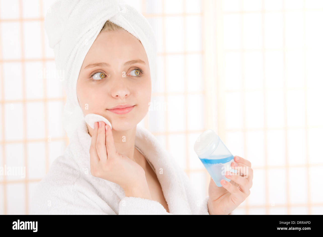 Acne teenager hi-res stock photography and images - Alamy