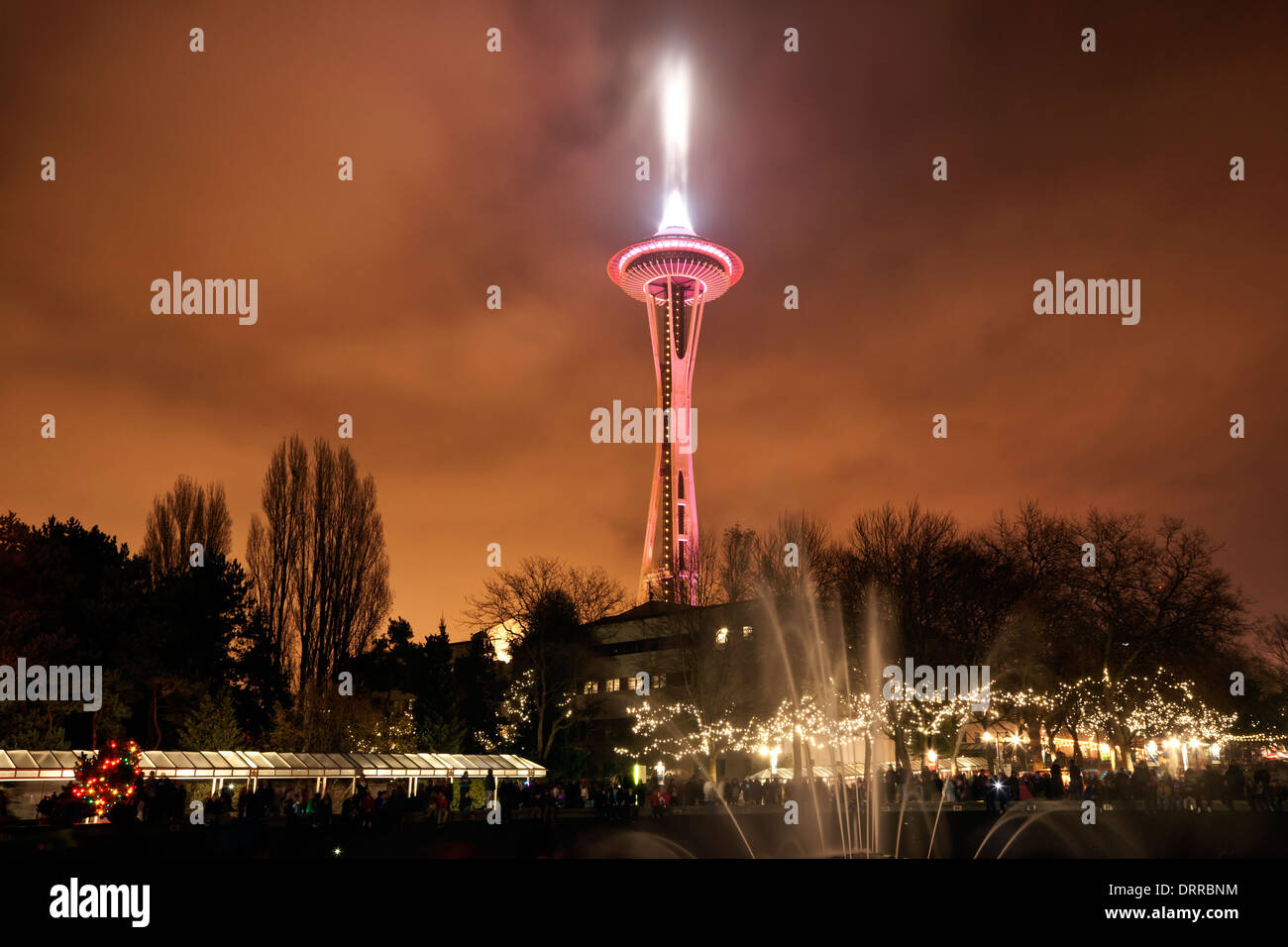 Washington christmas tree space needle hi-res stock photography and ...