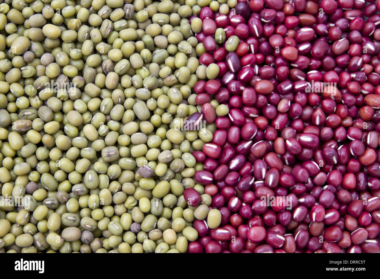 Red and green bean Stock Photo - Alamy