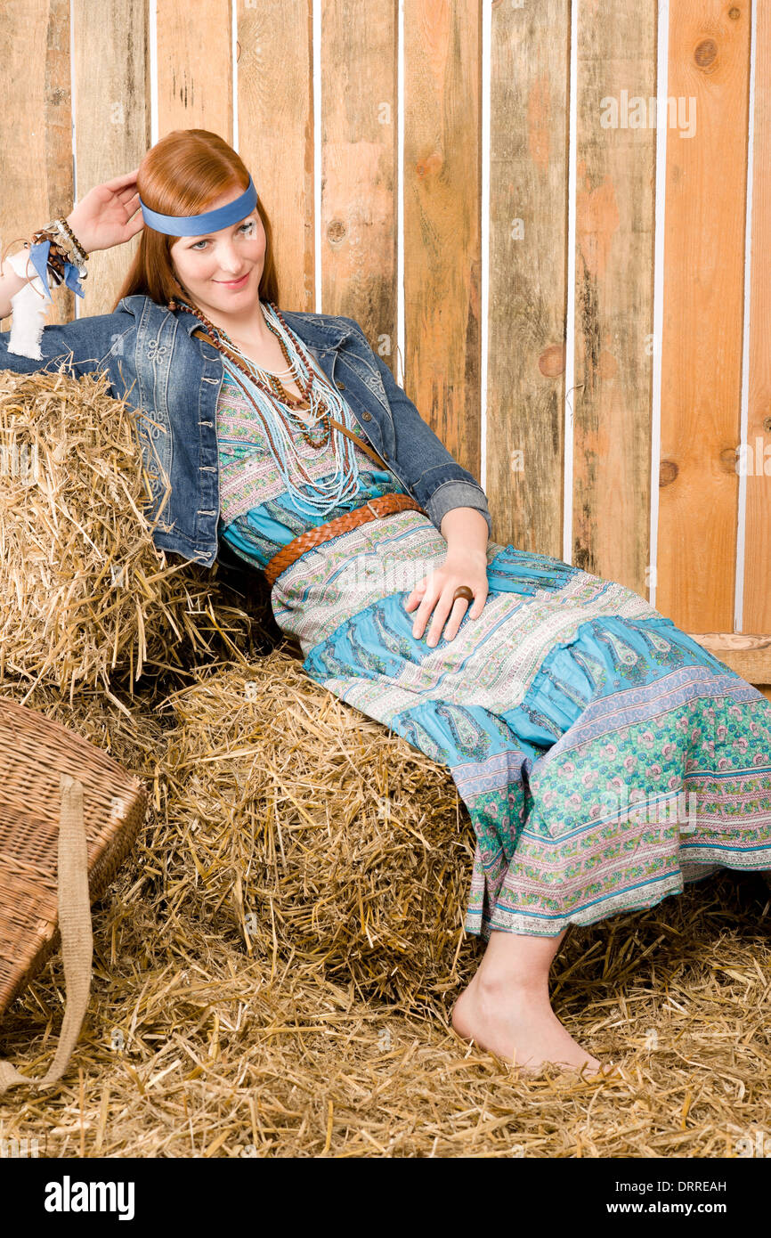 Hippie fashion hi-res stock photography and images - Alamy