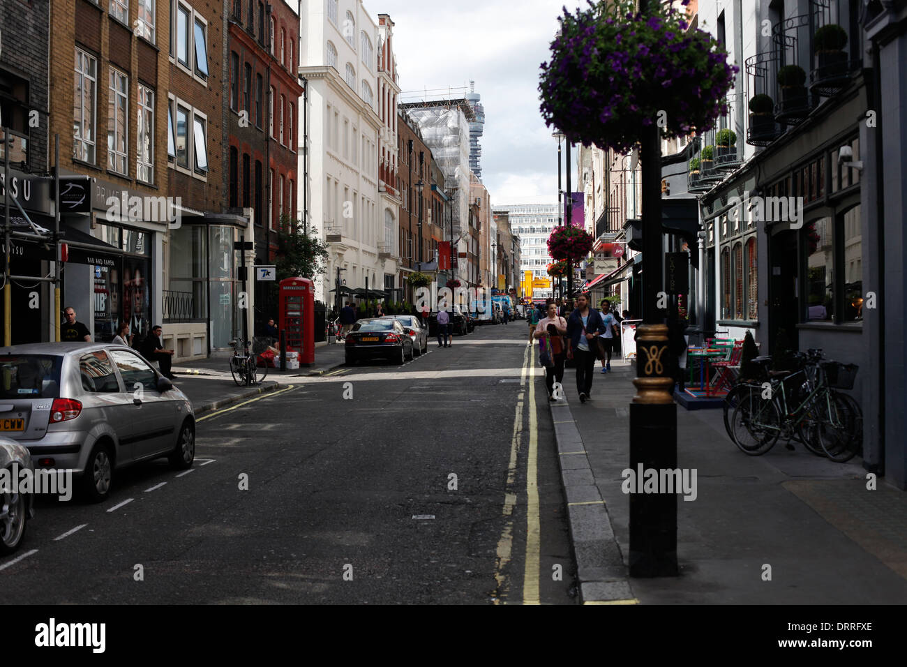Empty streets hi-res stock photography and images - Alamy