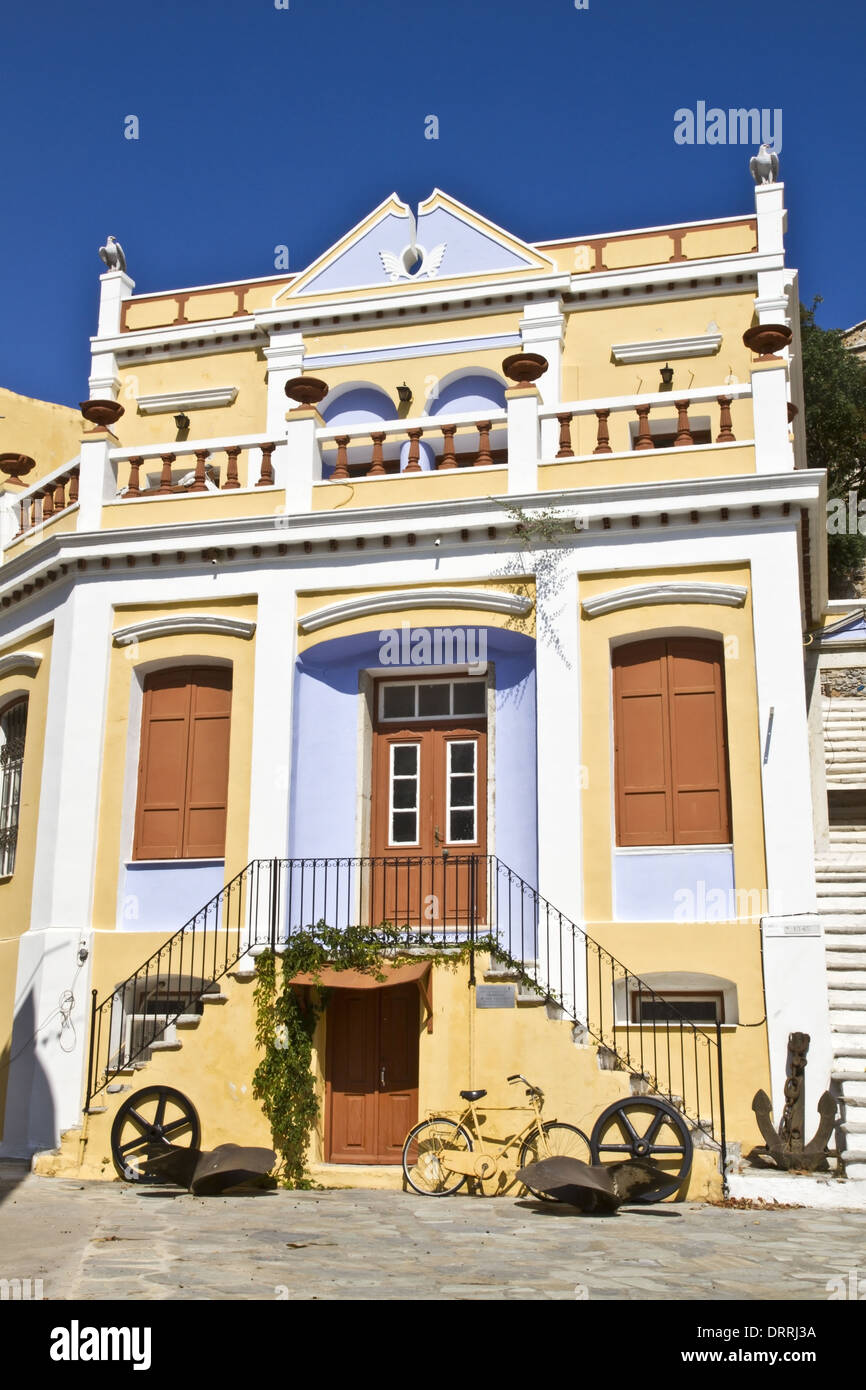 Traditional greek house Stock Photo - Alamy