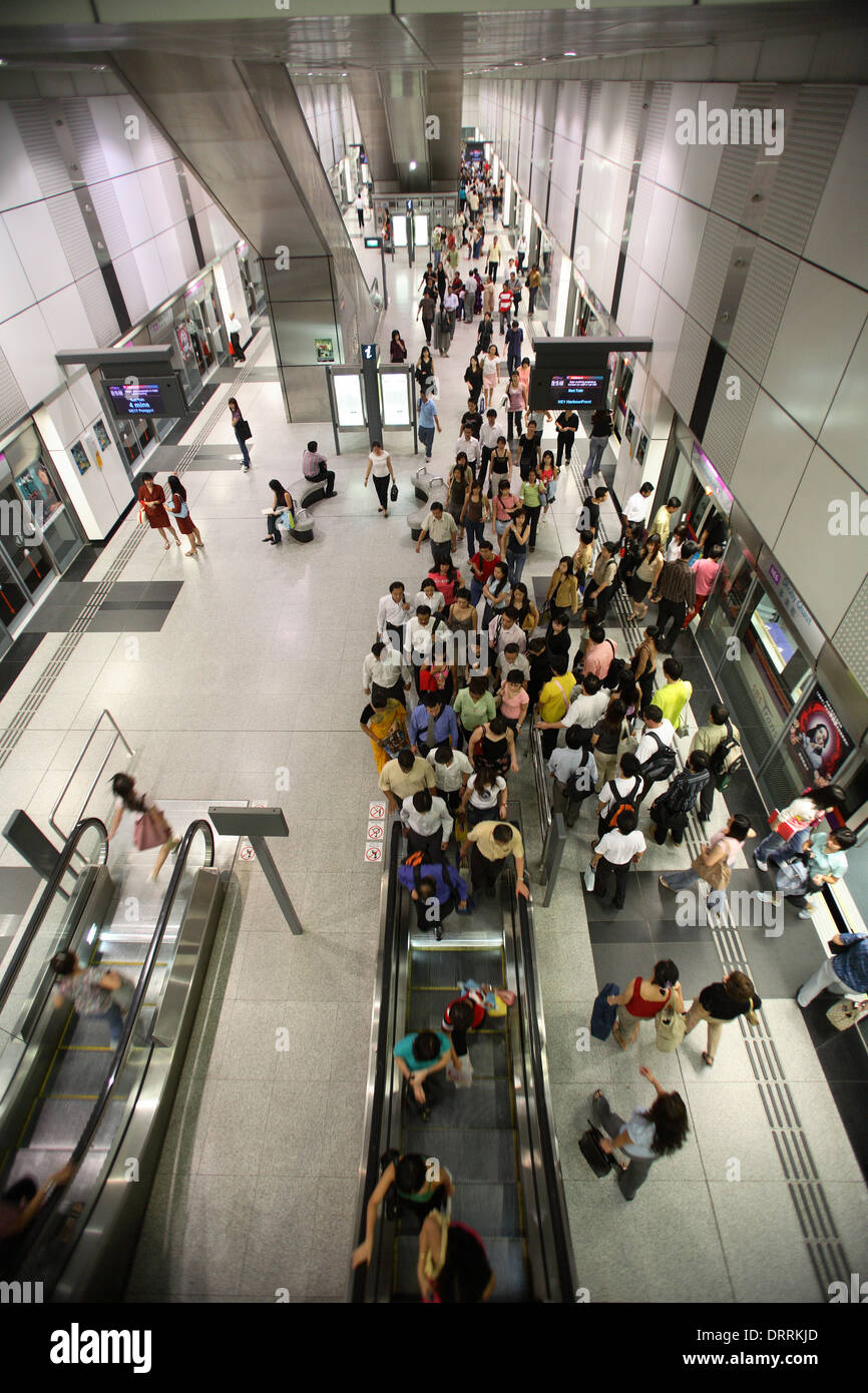 Subway/ Metro/ mass transit system in Singapore Stock Photo - Alamy
