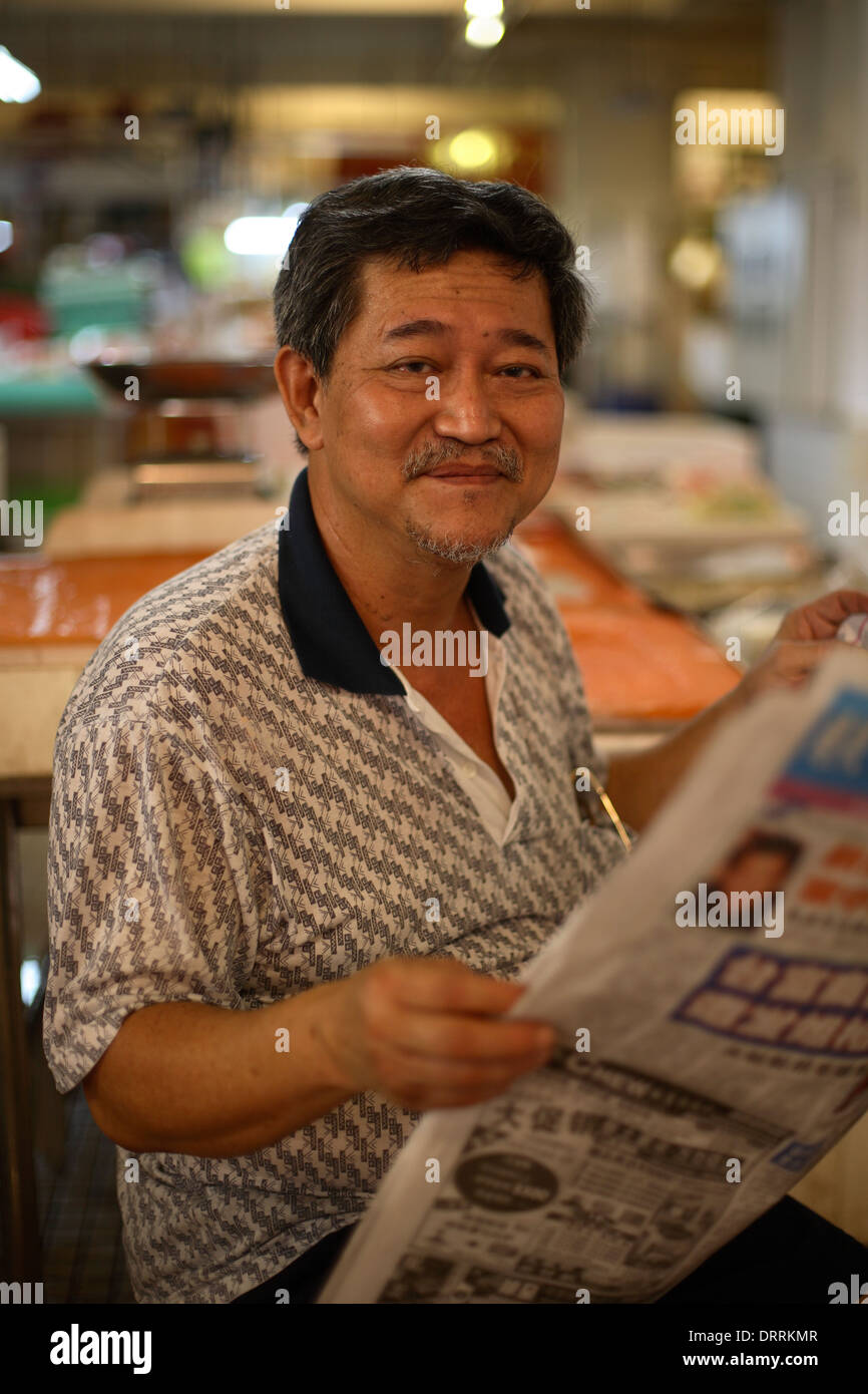 Singapore man camera hi-res stock photography and images - Alamy