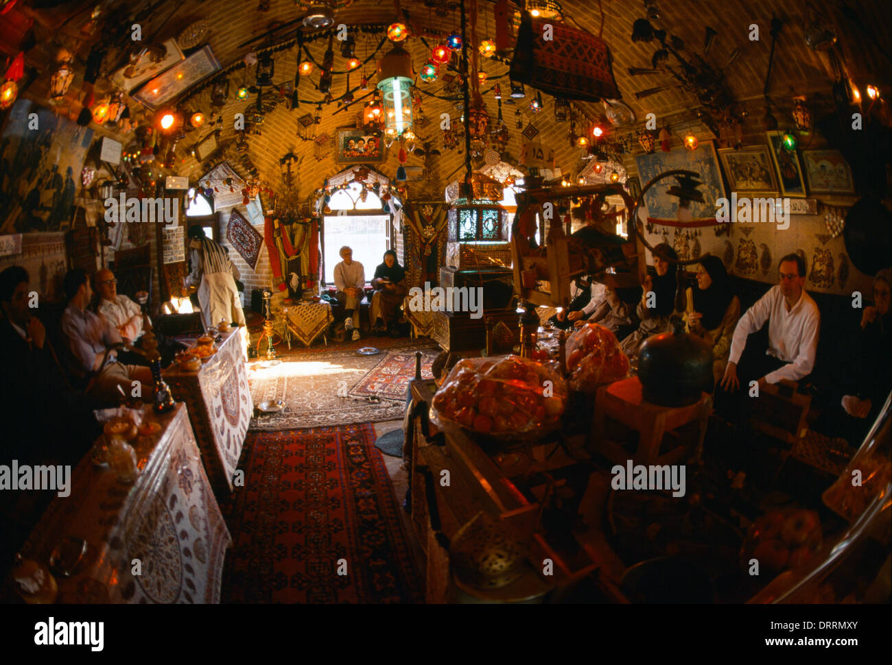 Esfahan tea house hi-res stock photography and images - Alamy