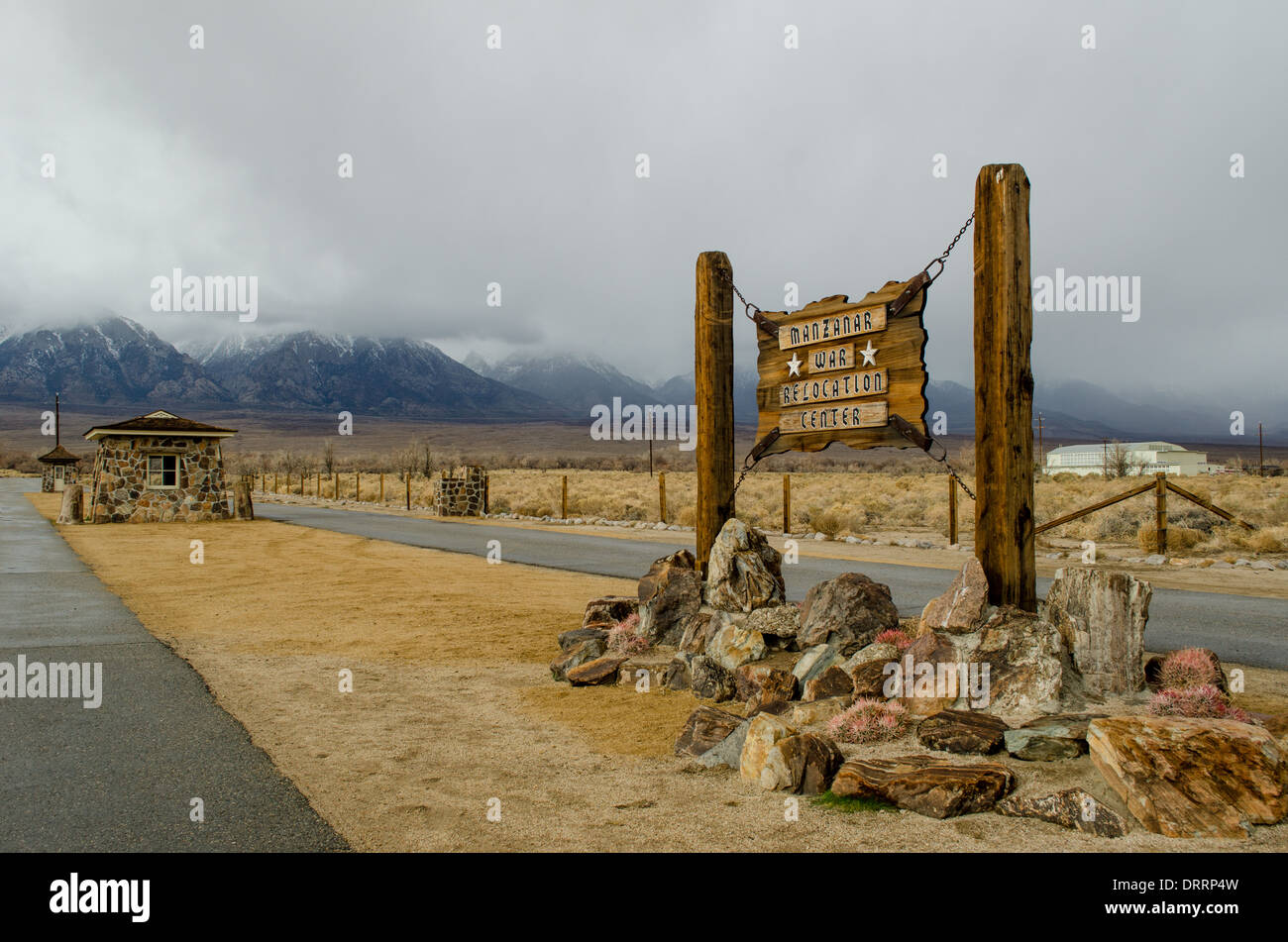 Manzanar sign hi-res stock photography and images - Alamy
