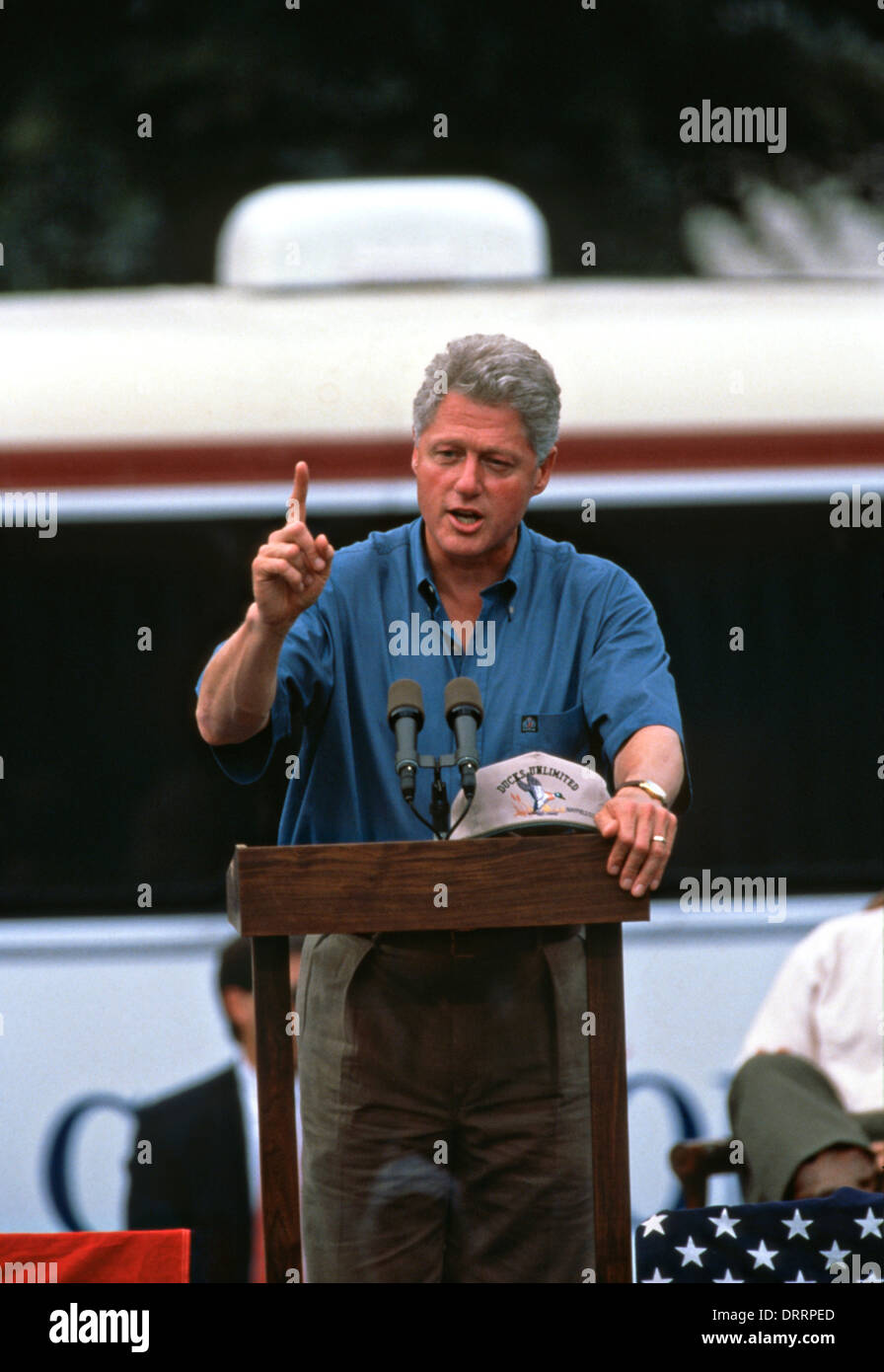 Bill clinton campaign 1996 hi-res stock photography and images - Alamy