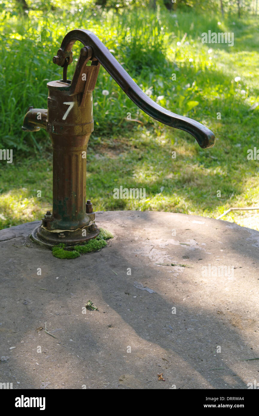 happy water well pump Stock Photo - Alamy