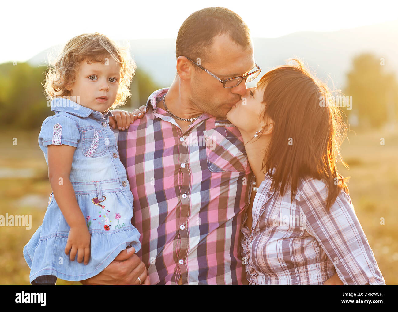 Family families father daughter girl son boy hi-res stock photography ...