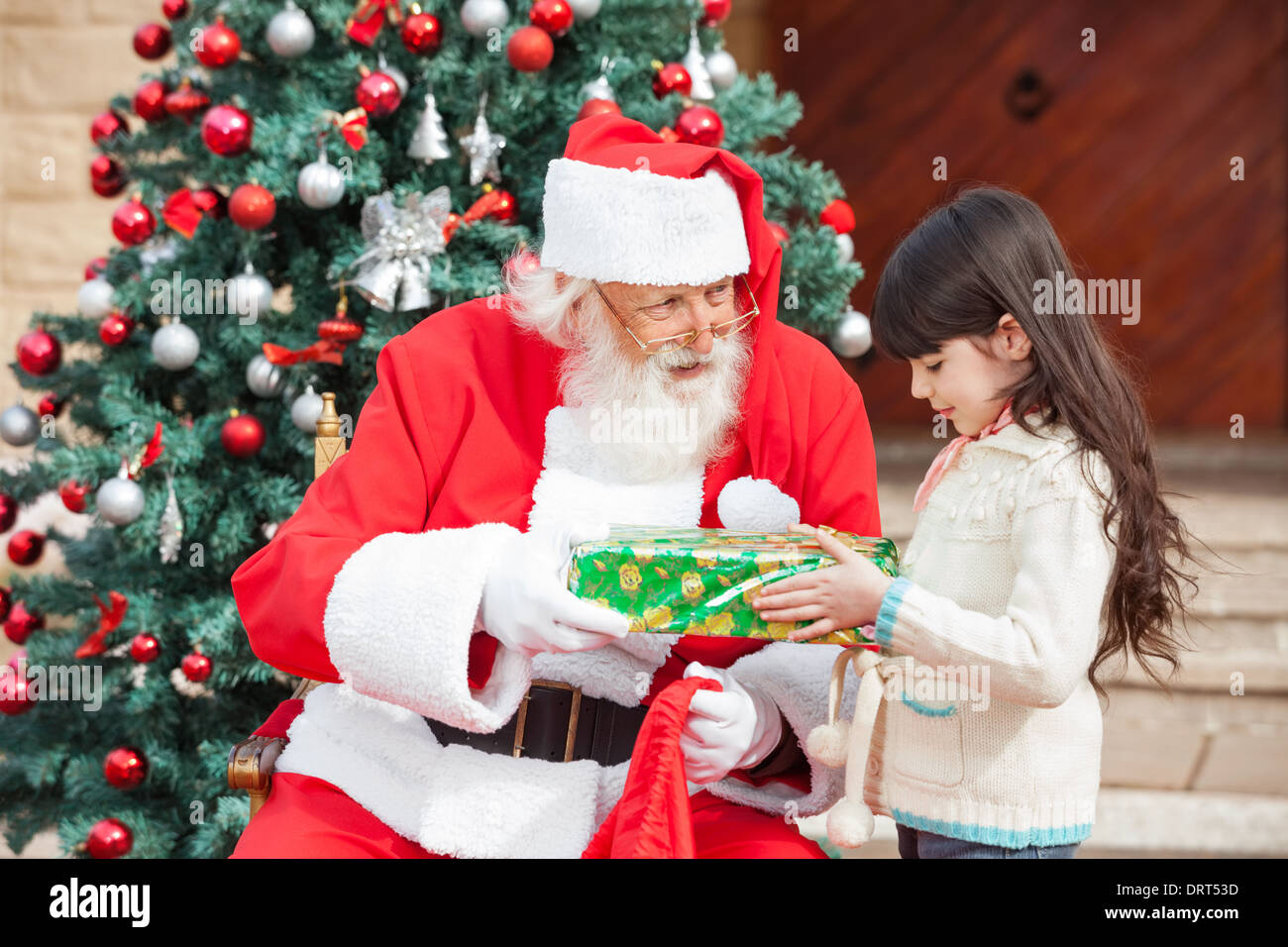 Taking gift hi-res stock photography and images - Alamy
