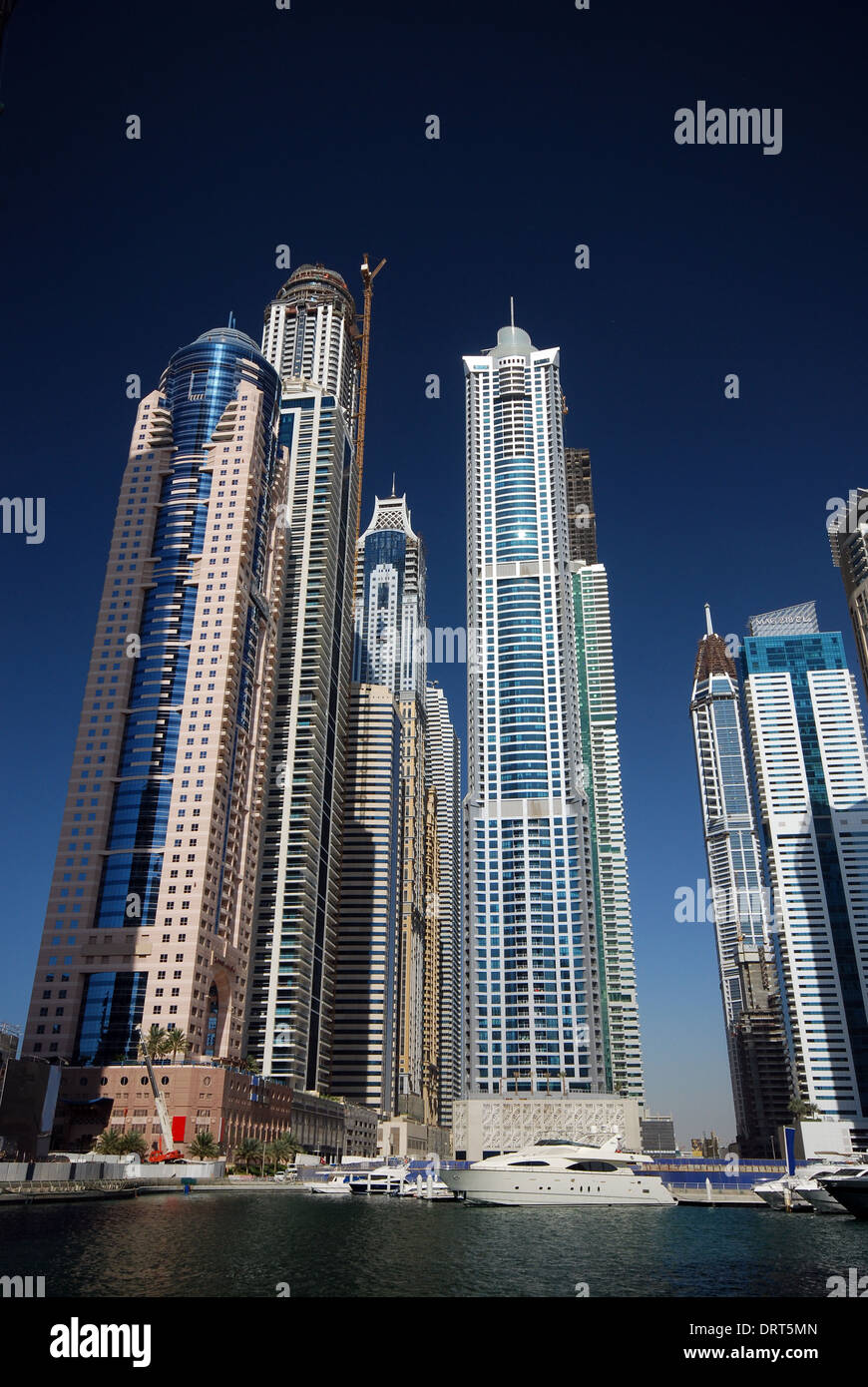 Modern architecture in the Dubai Marina area Stock Photo - Alamy