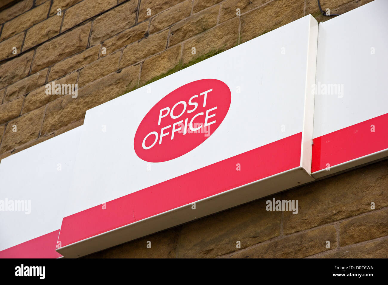 Sign over Post Office Stock Photo - Alamy