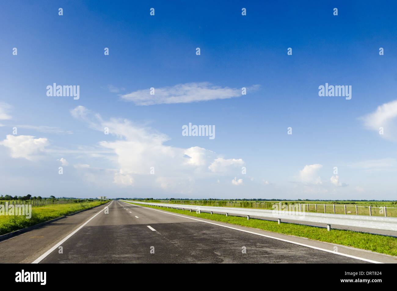 High way hi-res stock photography and images - Alamy
