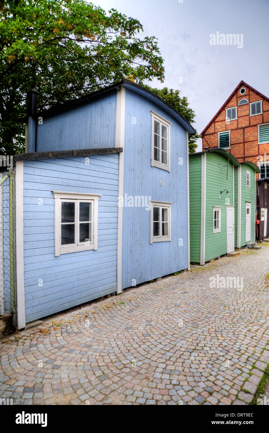 Traditional timber fishing shed hi-res stock photography and images - Alamy